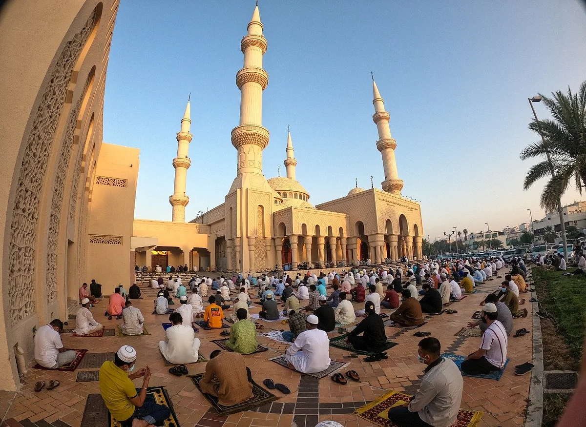 Zakat Al Fitr in UAE: How much should Muslims pay in 2025? Fatwa ...