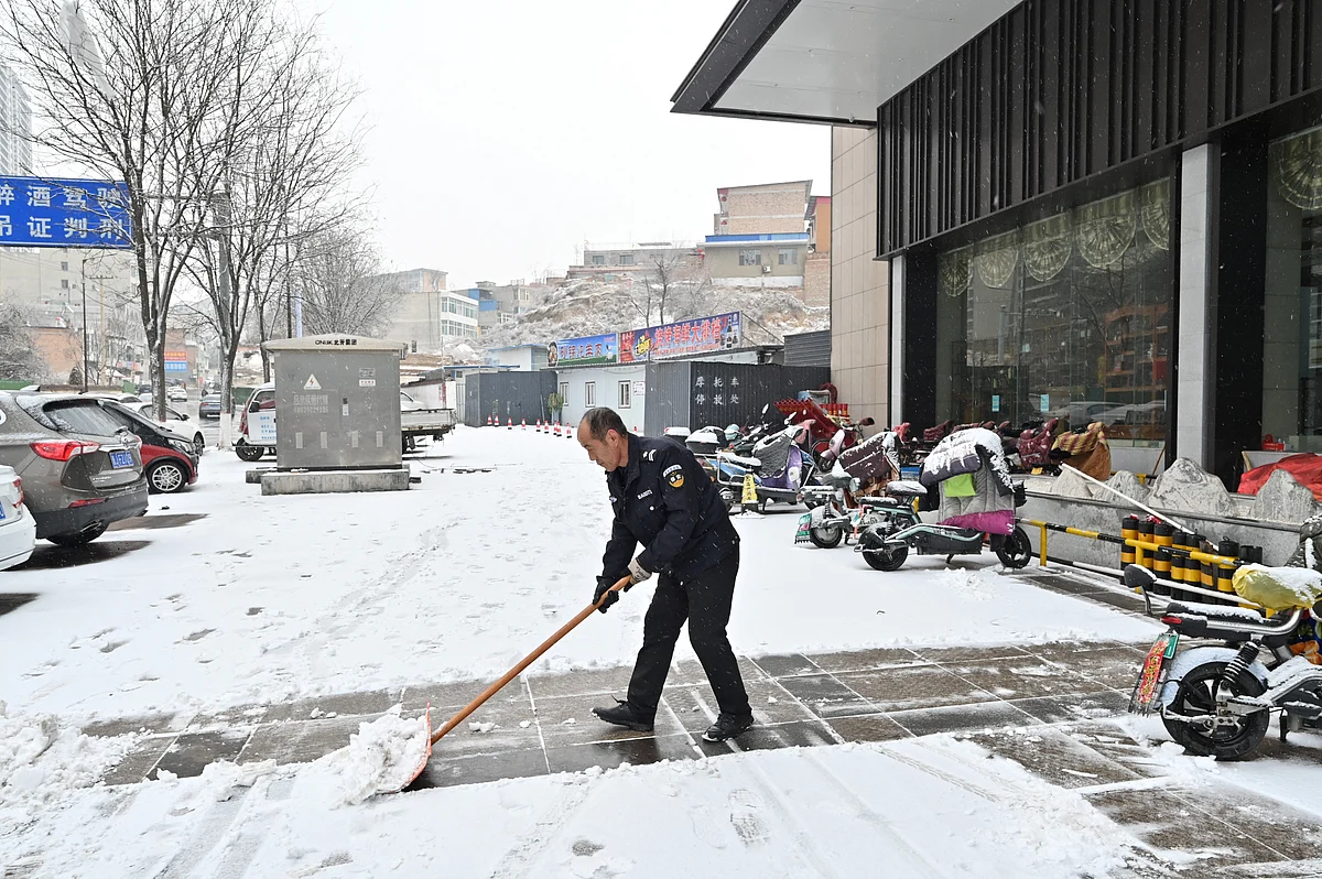 China snow village apologises for fake cotton snow | Khaleej Times