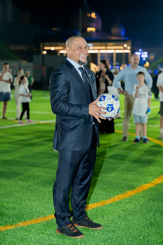 Brazilian Football Legend Roberto Carlos to Appear at Real Madrid World ...