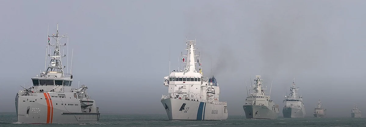 Look: Warships from several countries arrive in Abu Dhabi for maritime ...
