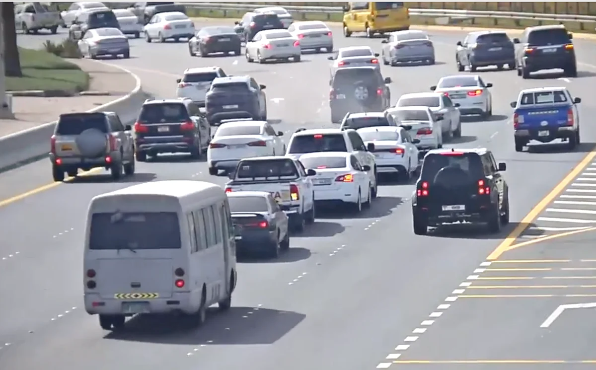 Watch: Multiple-car collision after minor accident; UAE police warn ...