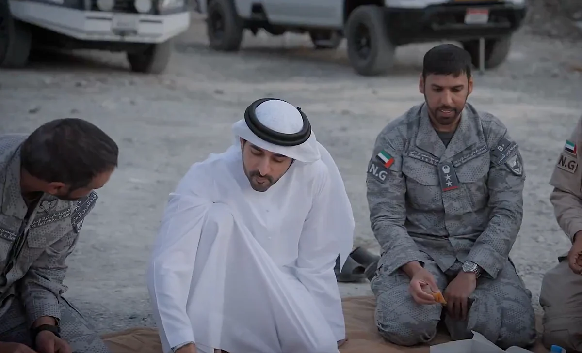 Video: Sheikh Hamdan breaks Ramadan fast with border troops in Hatta ...