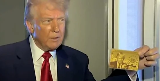 First look: Trump unveils $5-million 'Gold Card' with his image ...