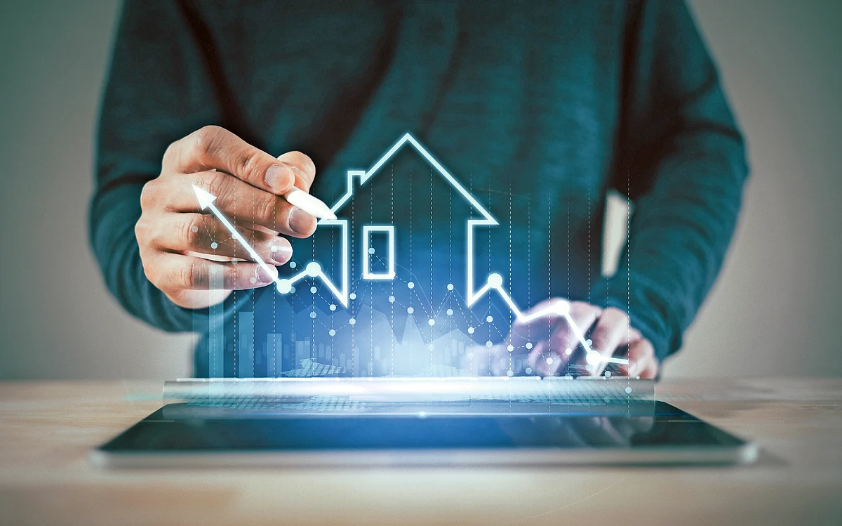 Fintech Revolution: UAE Real Estate Goes Digital with Blockchain and AI ...