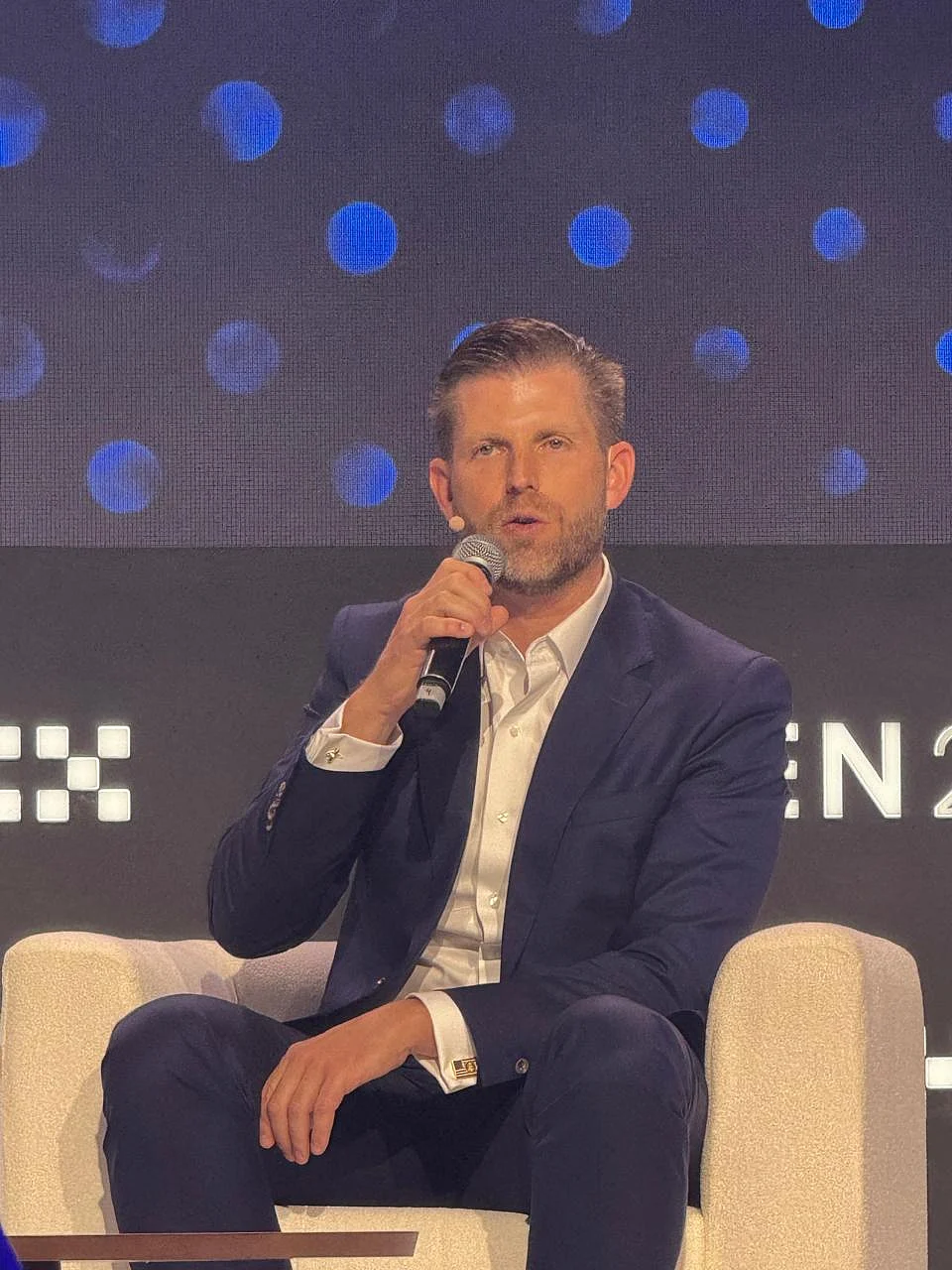 Trump Tower in Dubai: Permit for 1,150ft building took just one month ...