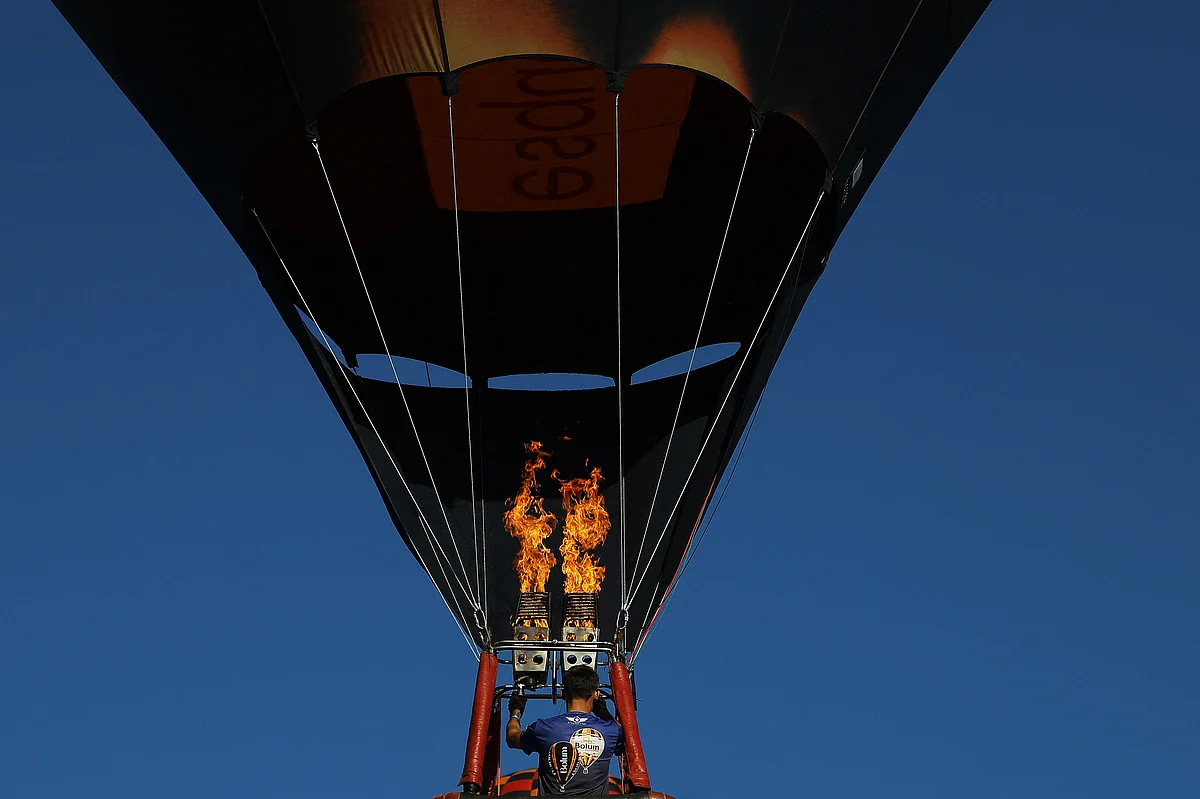 8 dead in hot air balloon accident in Brazil, officials say | Khaleej Times