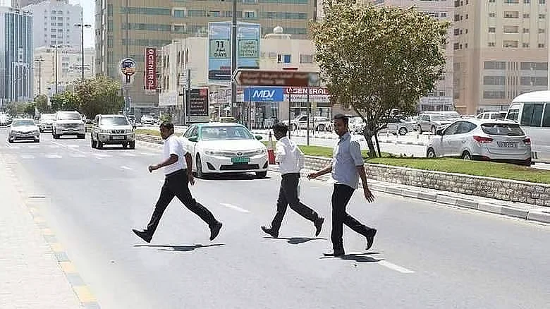 UAE: Fujairah Police step up action against jaywalking, issue reminder ...