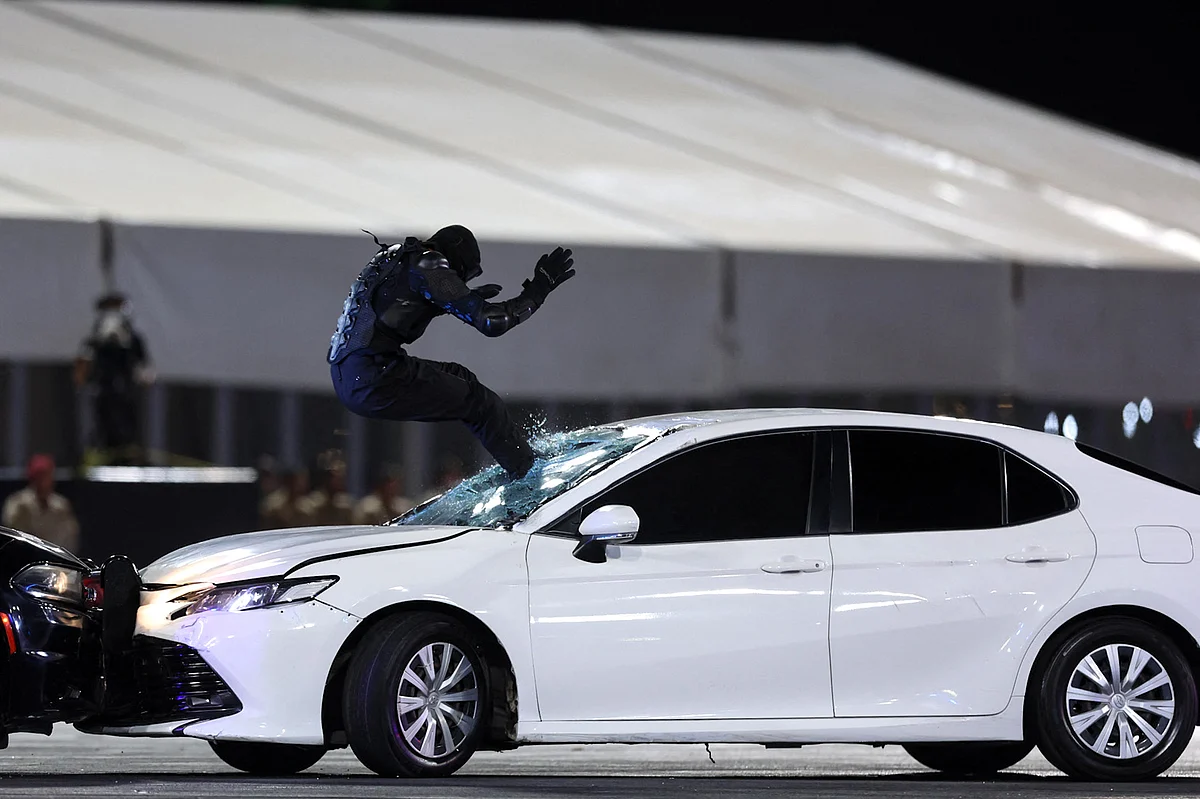 Viral video of Saudi Police ‘catching thief’ in dramatic car chase ...