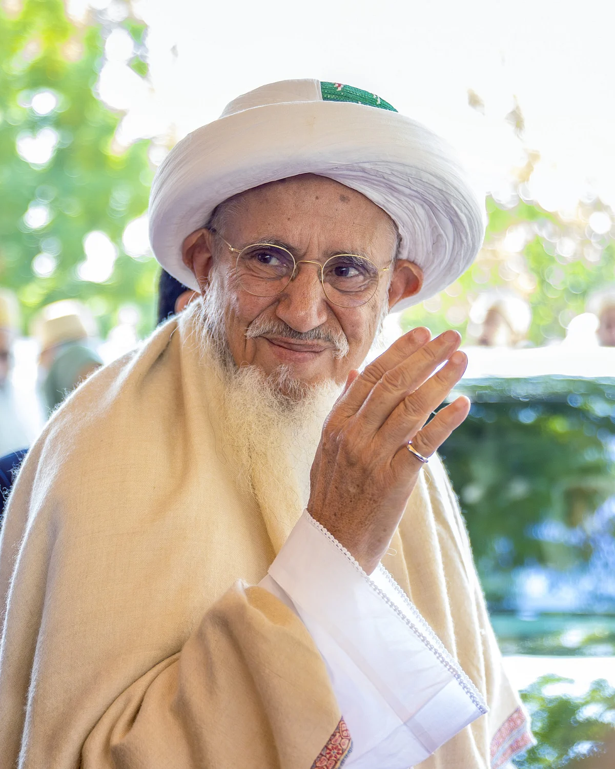 UAE: Dawoodi Bohra leader arrives ahead of Eid Al Adha, commences ...