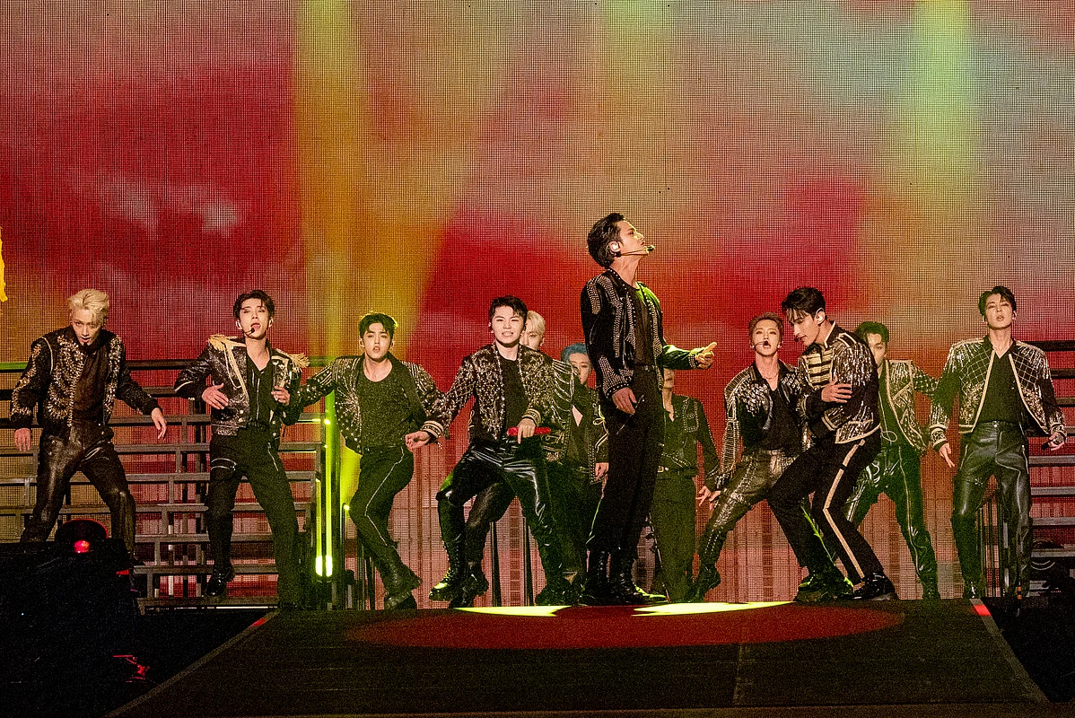 Fireworks at K-pop group Seventeen's concert injure two fans | Khaleej ...