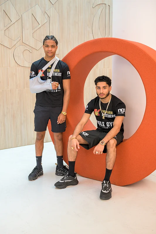 How Dubai gave these 17-year-old twin boxers a head start in pro boxing ...