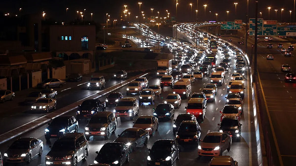 Dubai: Multiple-vehicle accident on Al Khail Road; motorists urged to ...