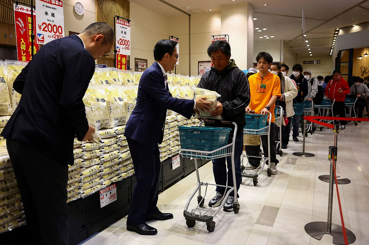 Enough apologies: How Japan is shaking its price hike phobia | Khaleej ...