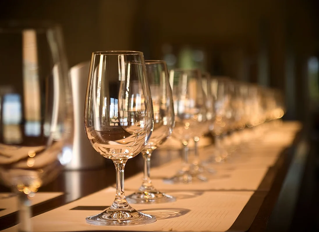 Kuwait alcohol poisoning: 23 killed as number of cases jumps to 160 ...