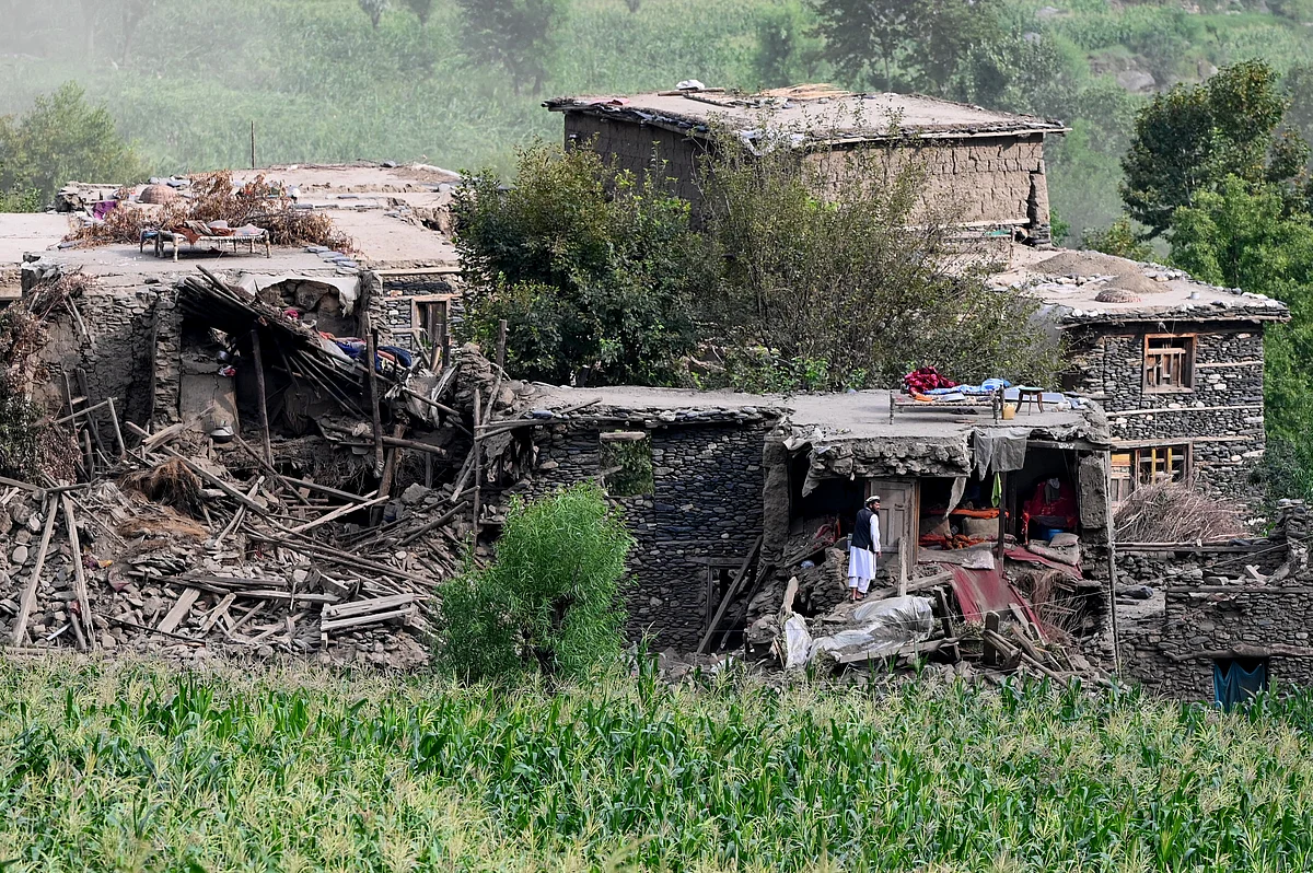 Magnitude 5.2 earthquake jolts Afghanistan days after deadly quake | Khaleej Times