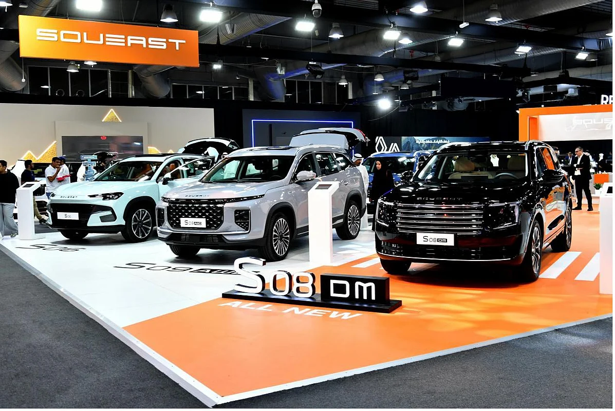 Global debut: SOUEAST S08 DM premieres at Kuwait Motor Show 2025 ...