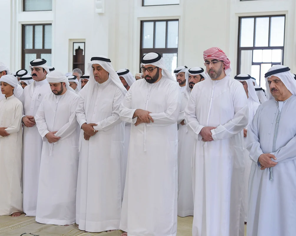 Umm Al Quwain Crown Prince performs funeral prayer for Sheikh Ibrahim ...