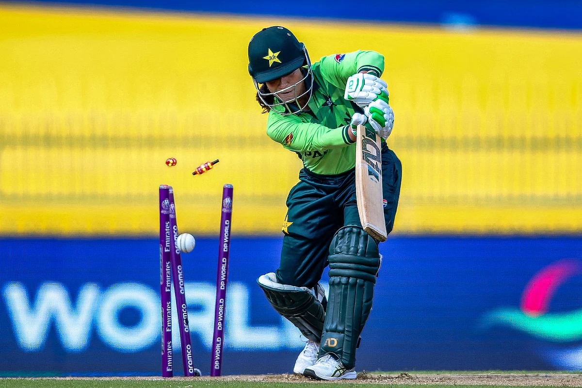 Pakistan batter Sidra Amin reprimanded by ICC for breach during India ...