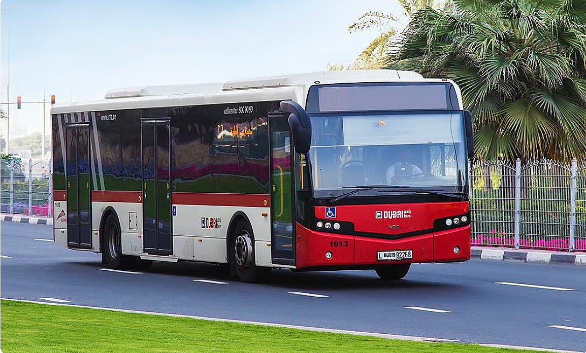 Dubai: Free shuttle bus service for residents heading to 'Emirates ...
