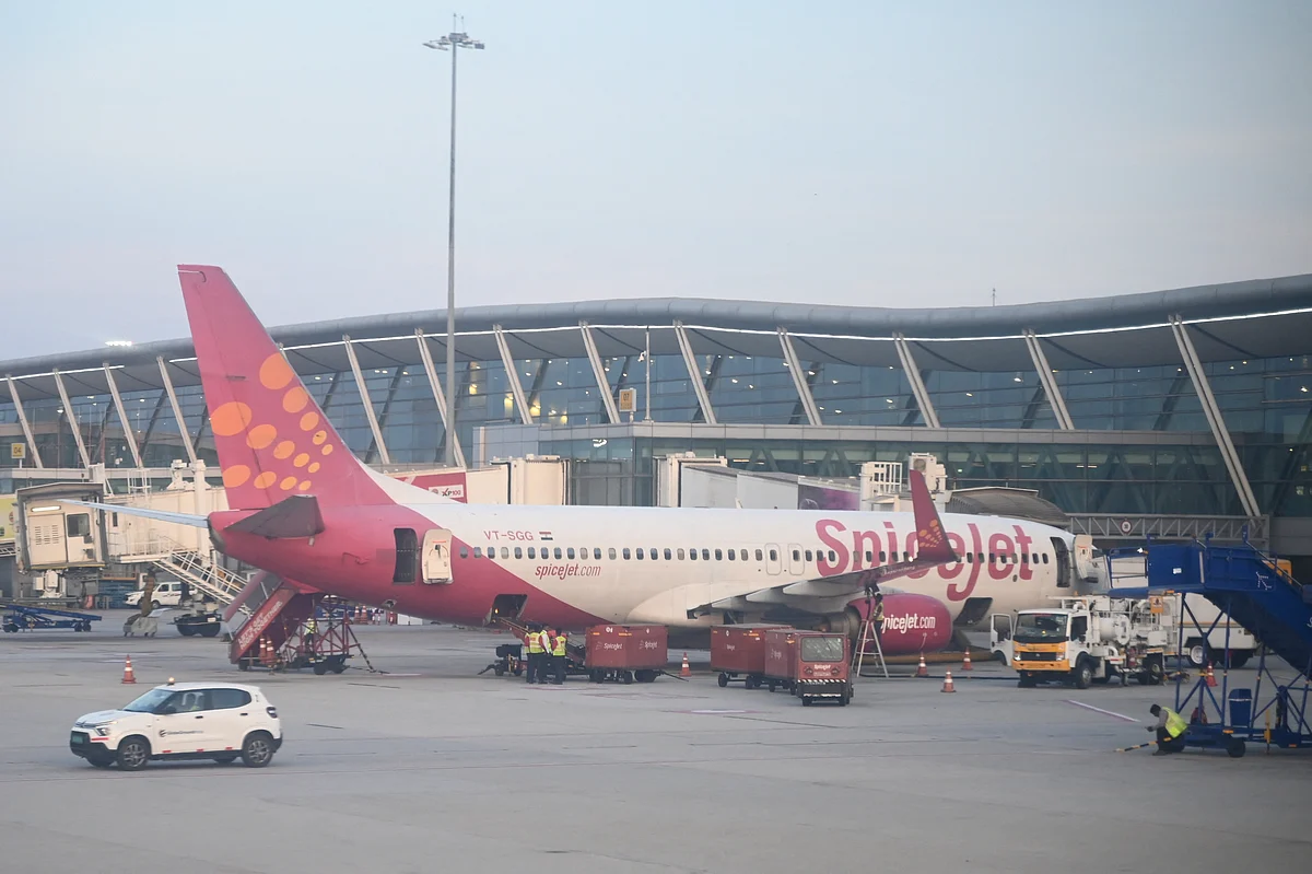 Jaipur-Dubai SpiceJet flight cancelled after being delayed for 14 hours ...