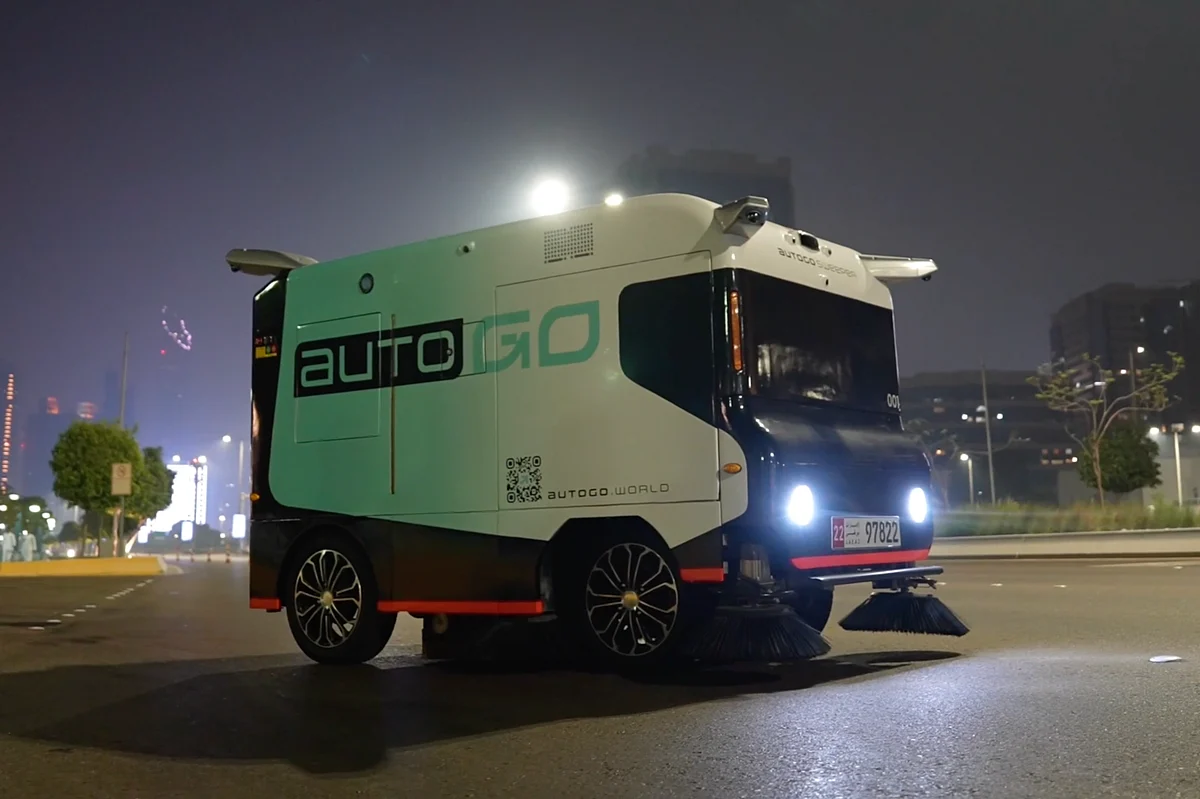 Watch: Abu Dhabi rolls out driverless vehicles to clean, sanitise its corniche | Khaleej Times