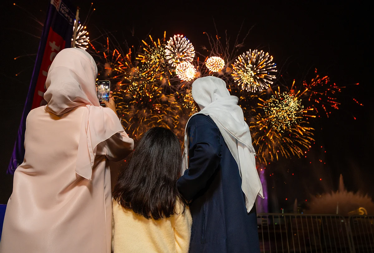 Fireworks, free concerts: Family-friendly activities during last week ...