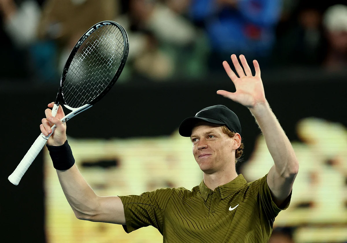 Australian Open: Sinner overpowers Duckworth, Wawrinka wins thriller ...