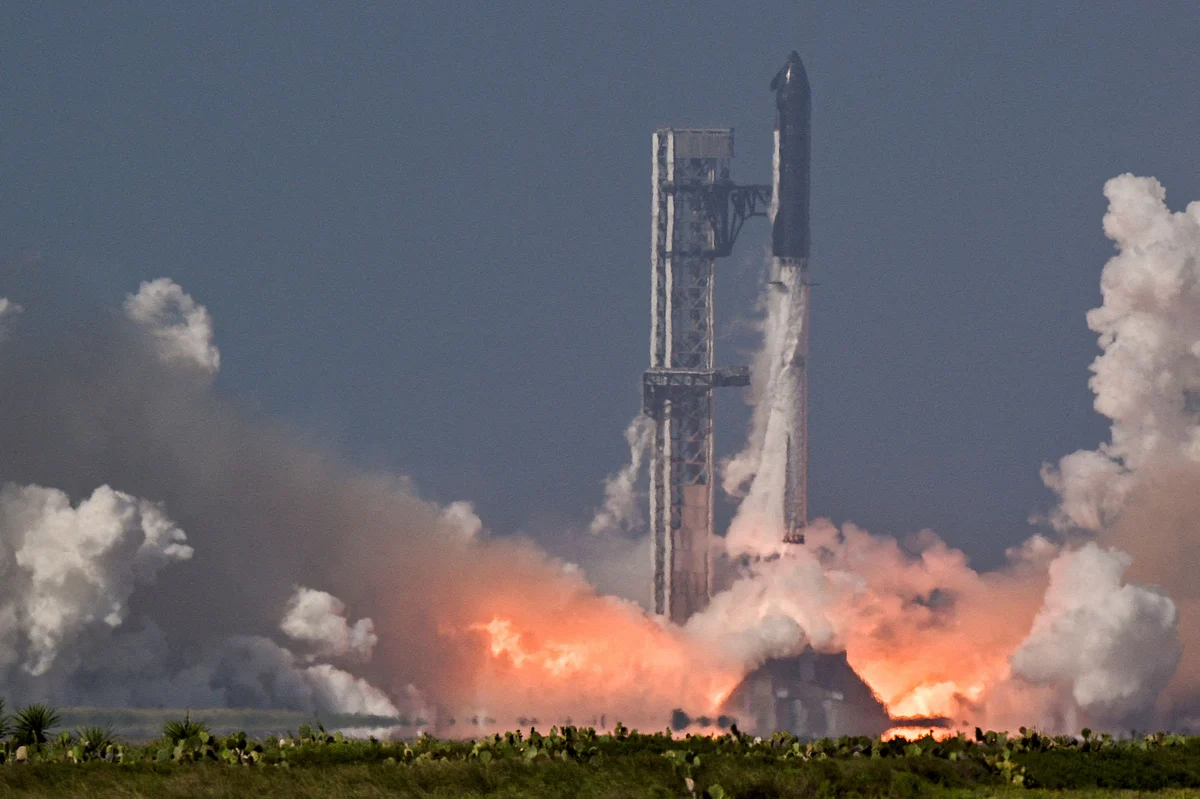SpaceX's Starship test strengthens IPO case, though hurdles remain ...