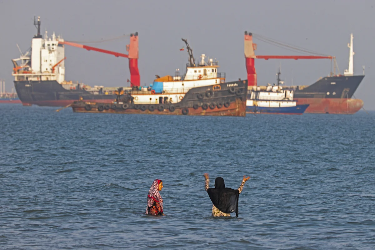 Ship traffic in Hormuz rising 'meaningfully', says US energy secretary ...
