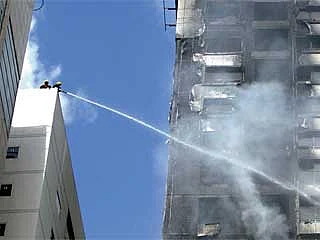 Sharjah tower gutted; 125 families homeless | Khaleej Times