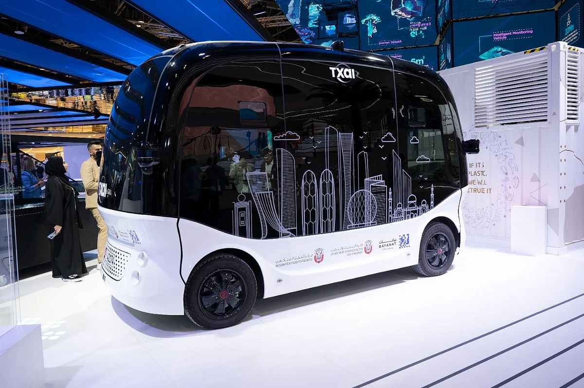 Abu Dhabi: Free driverless bus service announced | Khaleej Times