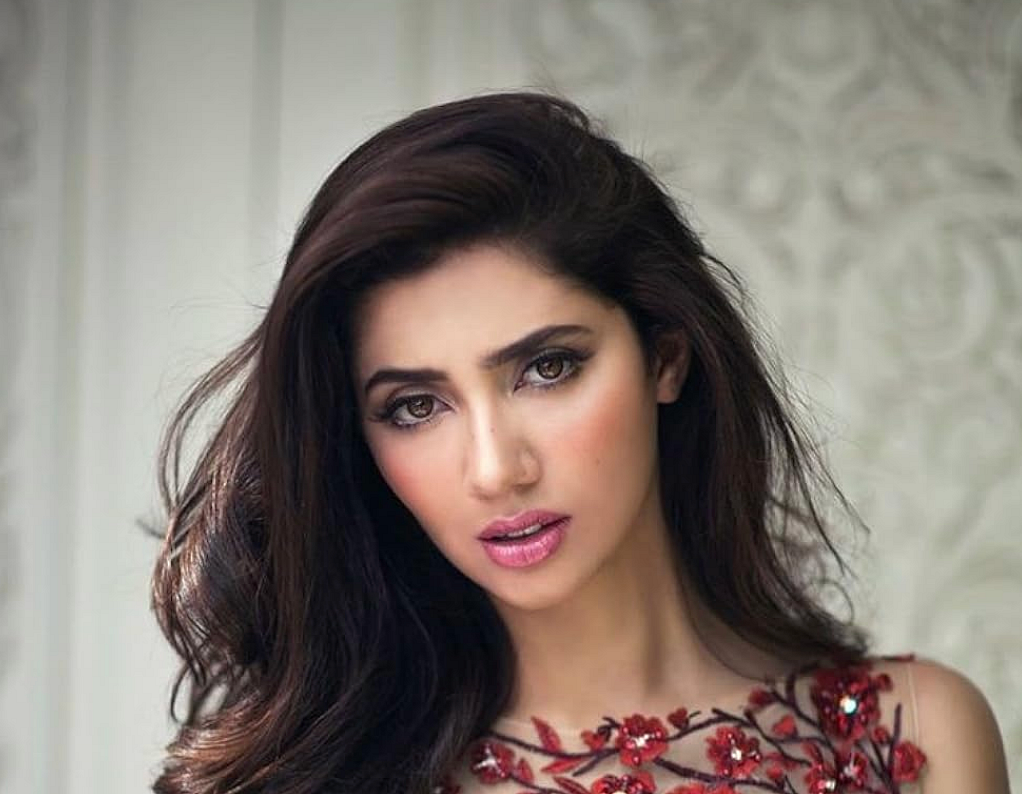 Watch: Pakistani actress Mahira Khan shares a glimpse from the sets of ...