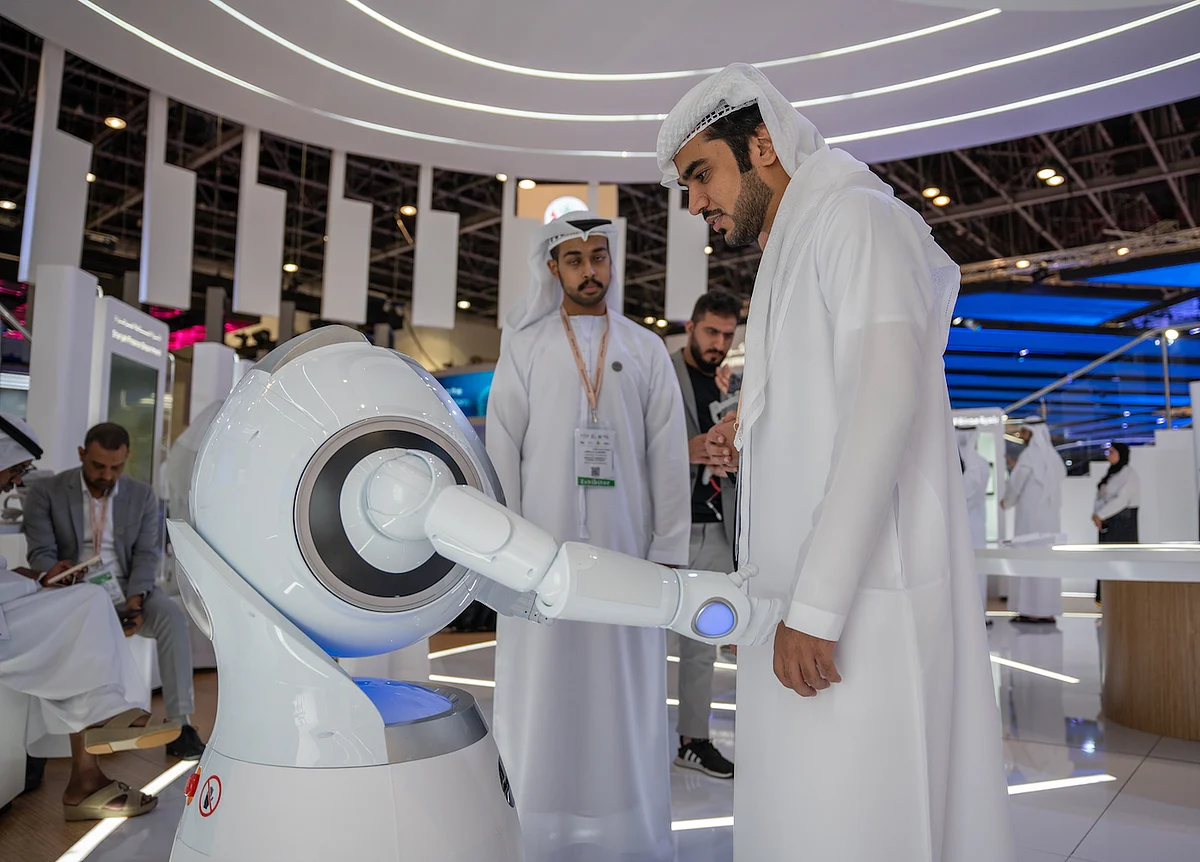 Now, explore Sharjah in the metaverse; get help from robot tour guide ...