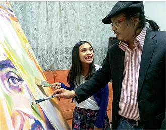 Filipino artist finishes 43 portraits in 43 days | Khaleej Times