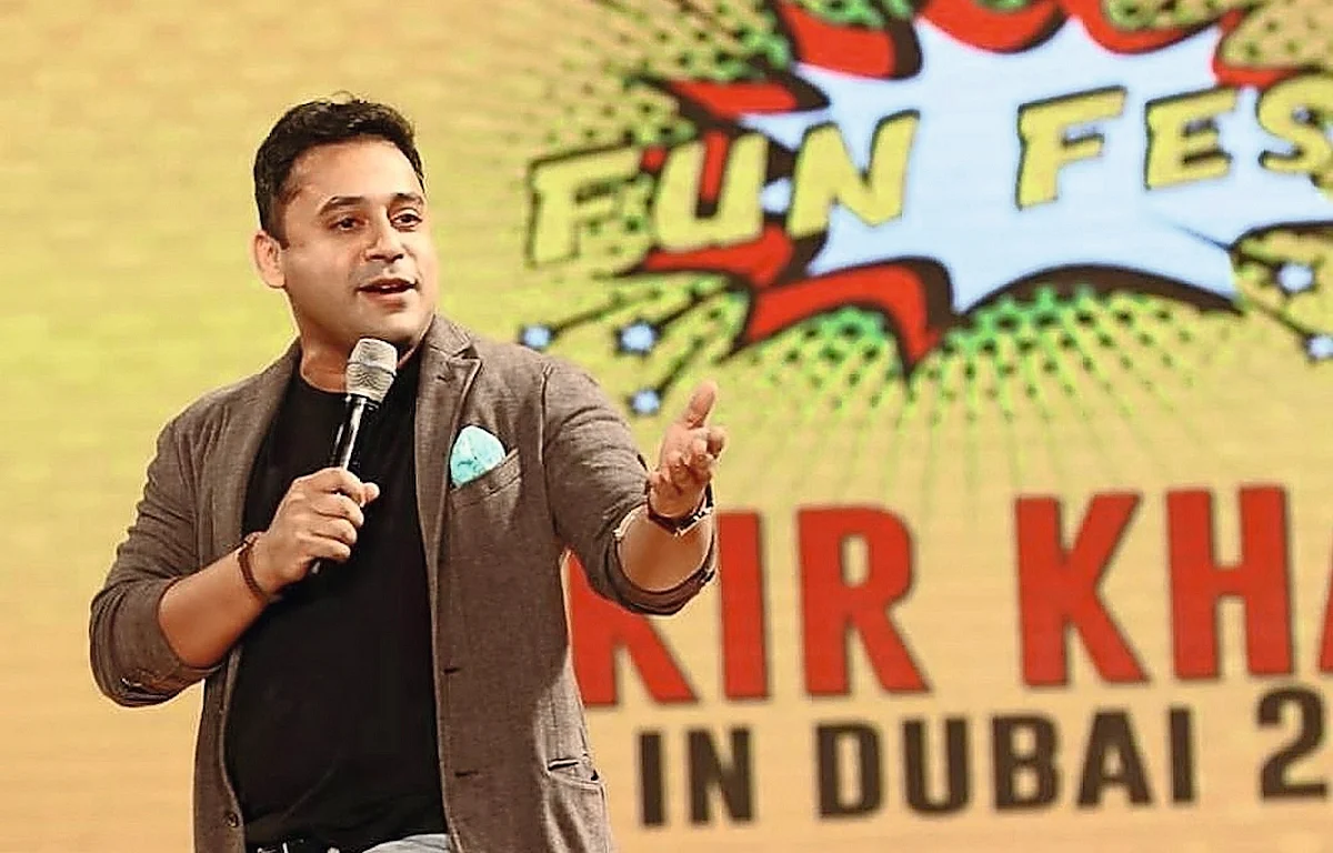 Pakistani comedian shakes bellies in Dubai | Khaleej Times