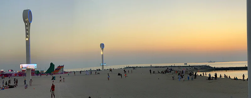Dubai: 3 new 24/7 beaches now open; night swimming allowed