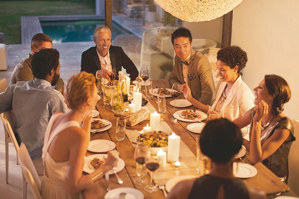 Dinner Table Conundrum | Khaleej Times