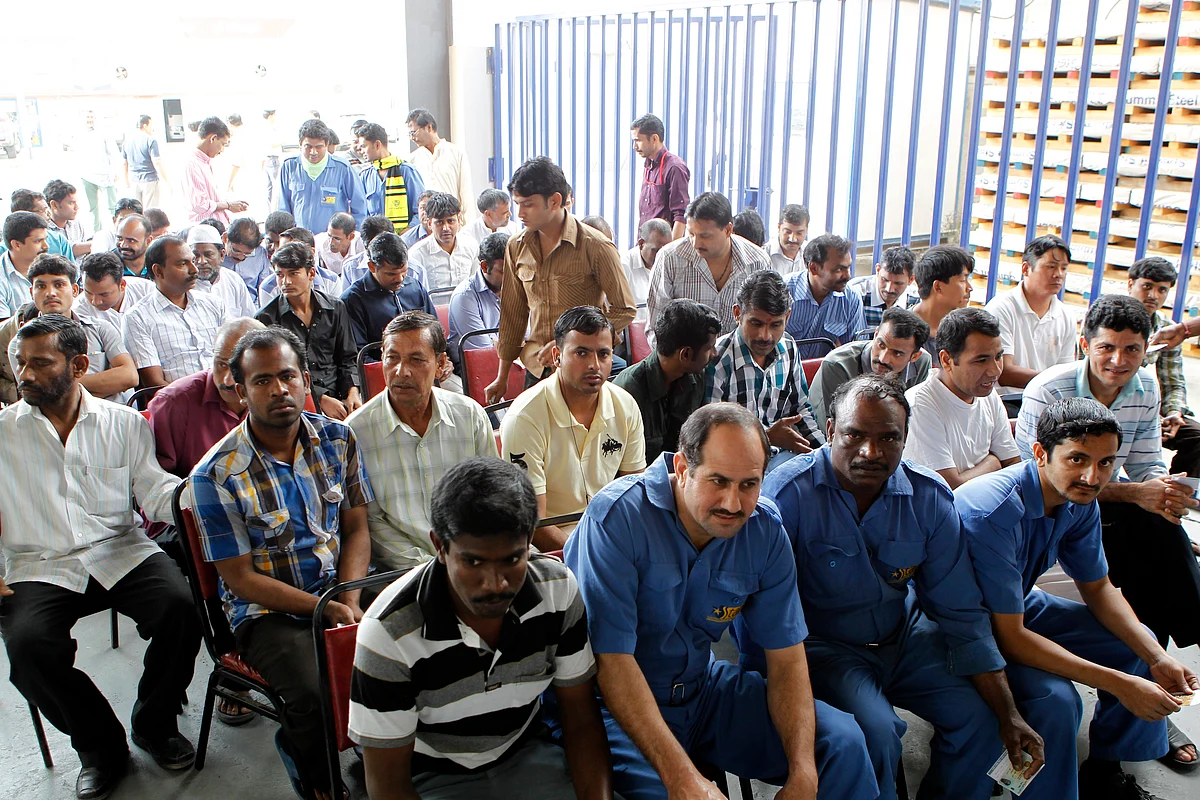 India to shelve eMigrate system? | Khaleej Times