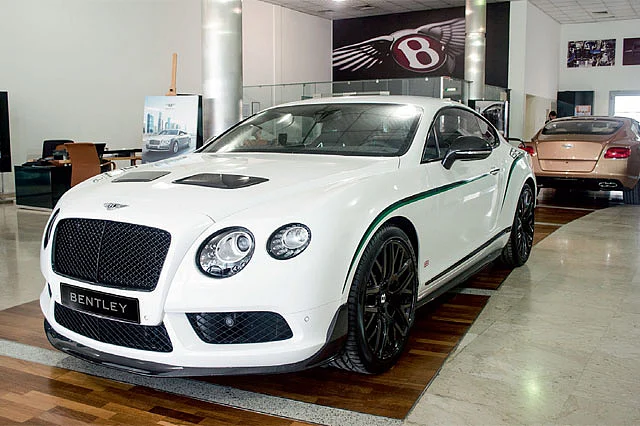 Bentley Continental GT3-R debuts in UAE | Khaleej Times