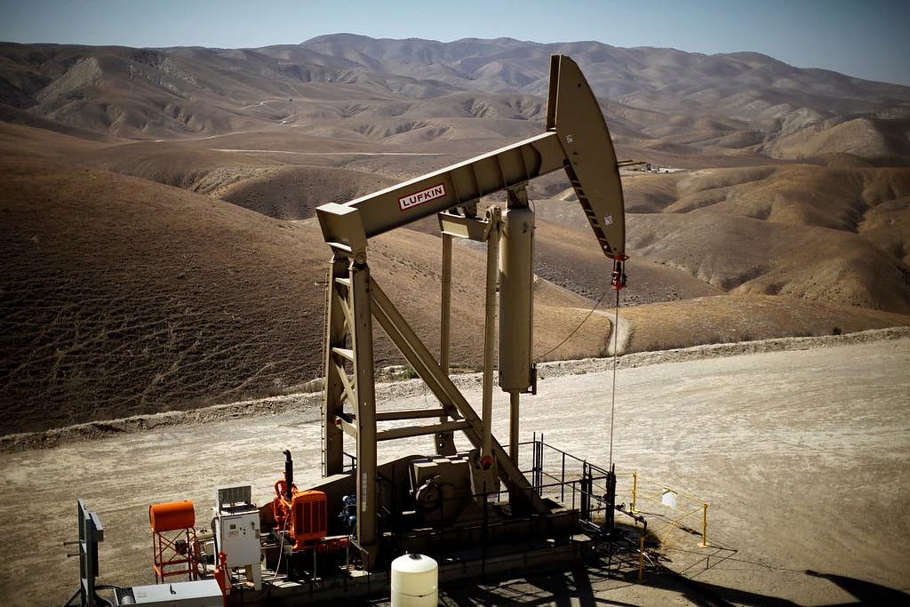 Commodities Weekly: Oil sliding further from $50 level | Khaleej Times