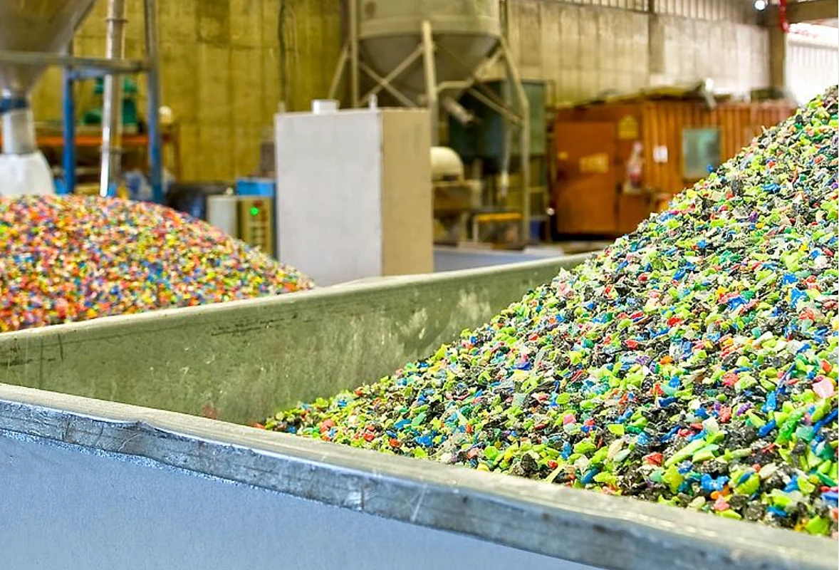 UAE: Dh2 million worth counterfeit goods seized, recycled by customs | Khaleej Times