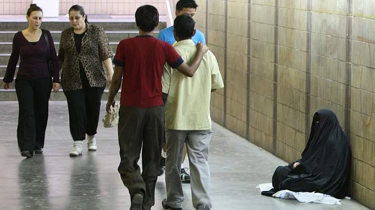 Dubai Police launches 'anti-begging' campaign | Khaleej Times