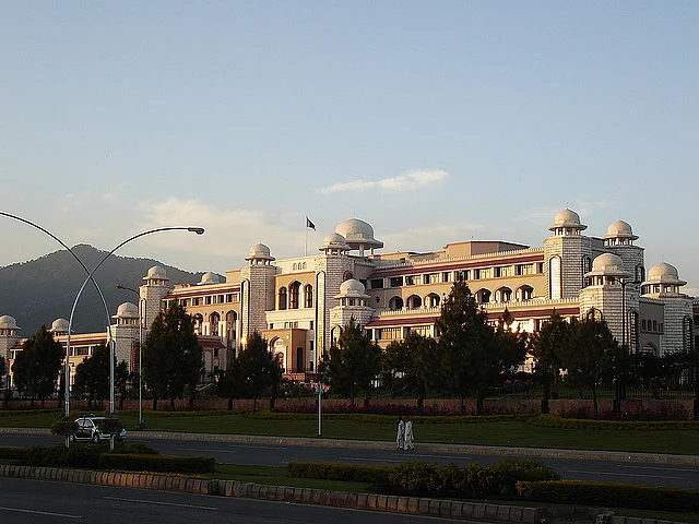 Pakistan PM house spent Rs10 million on tea in a year | Khaleej Times