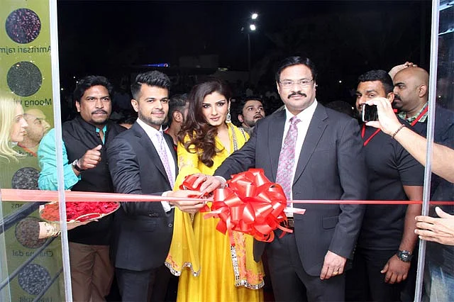 Raveena Tandon opens Al Adil outlet in Bahrain | Khaleej Times