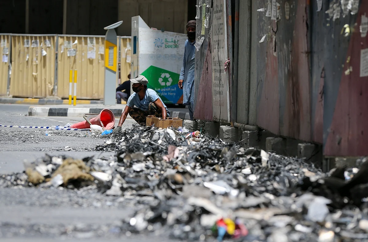 In pictures : Aftermath of Sharjah's Abbco Tower fire accident ...