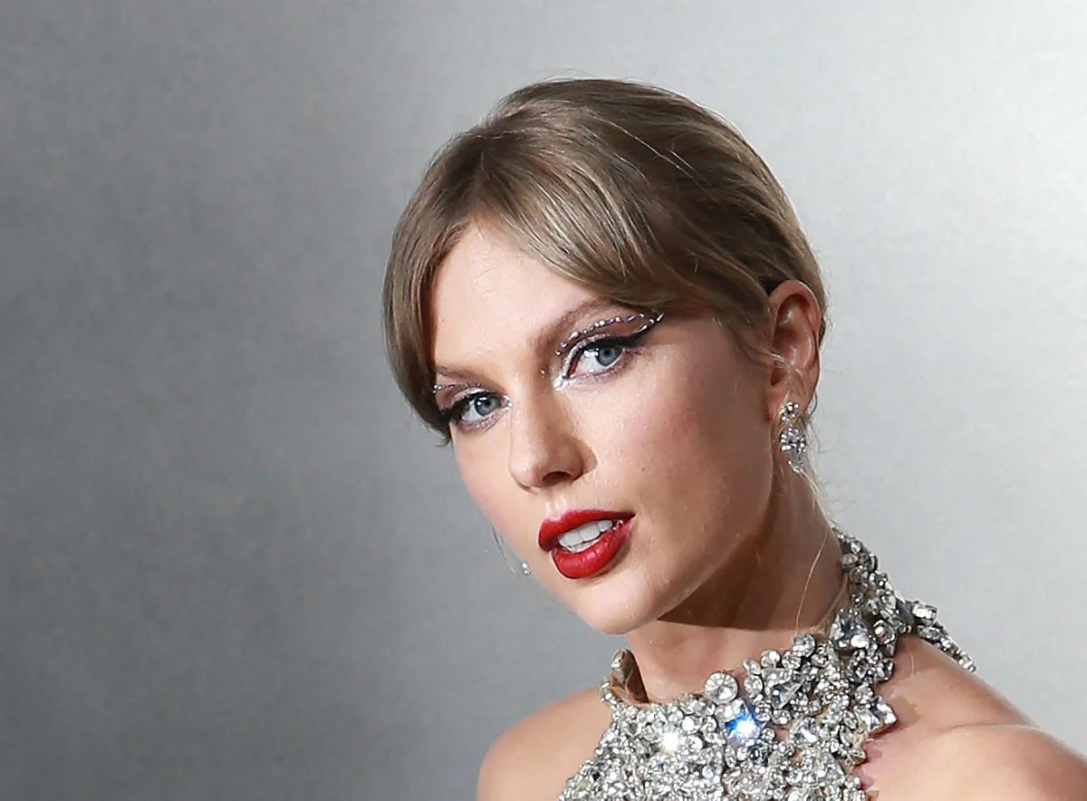 Taylor Swift lashes out at Ticketmaster over botched concert ticket ...
