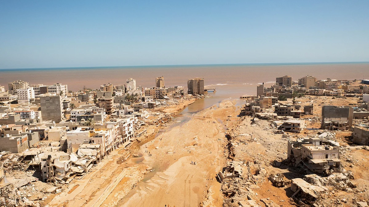 Look: 7 photos that capture 'catastrophic' scale of destruction after ...