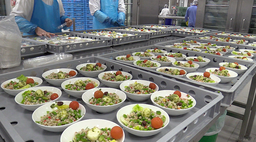 Inside the kitchen of Emirates Airline, the world's largest flying ...
