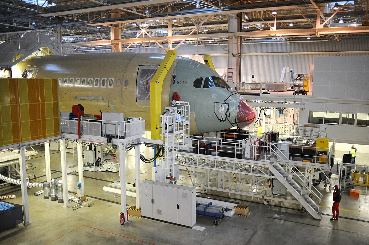 Airbus eyes Saudi deal for almost 40 A350 jets - sources | Khaleej Times