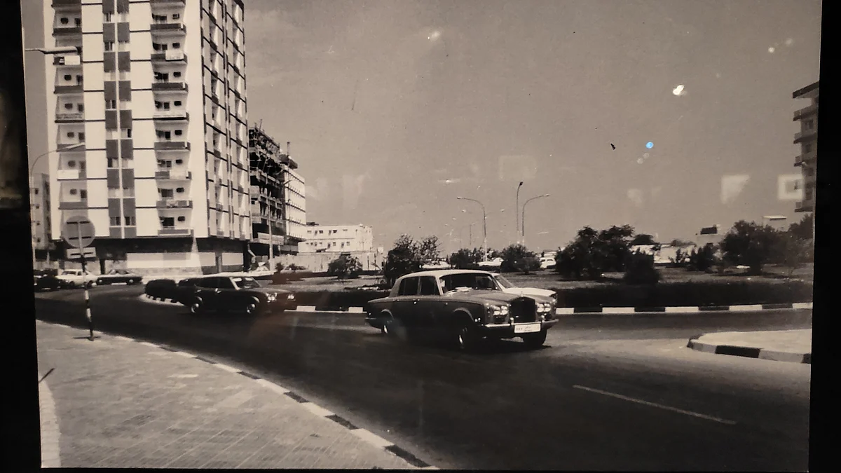 Look: Rare photos capturing UAE's historic moments on display in Abu ...